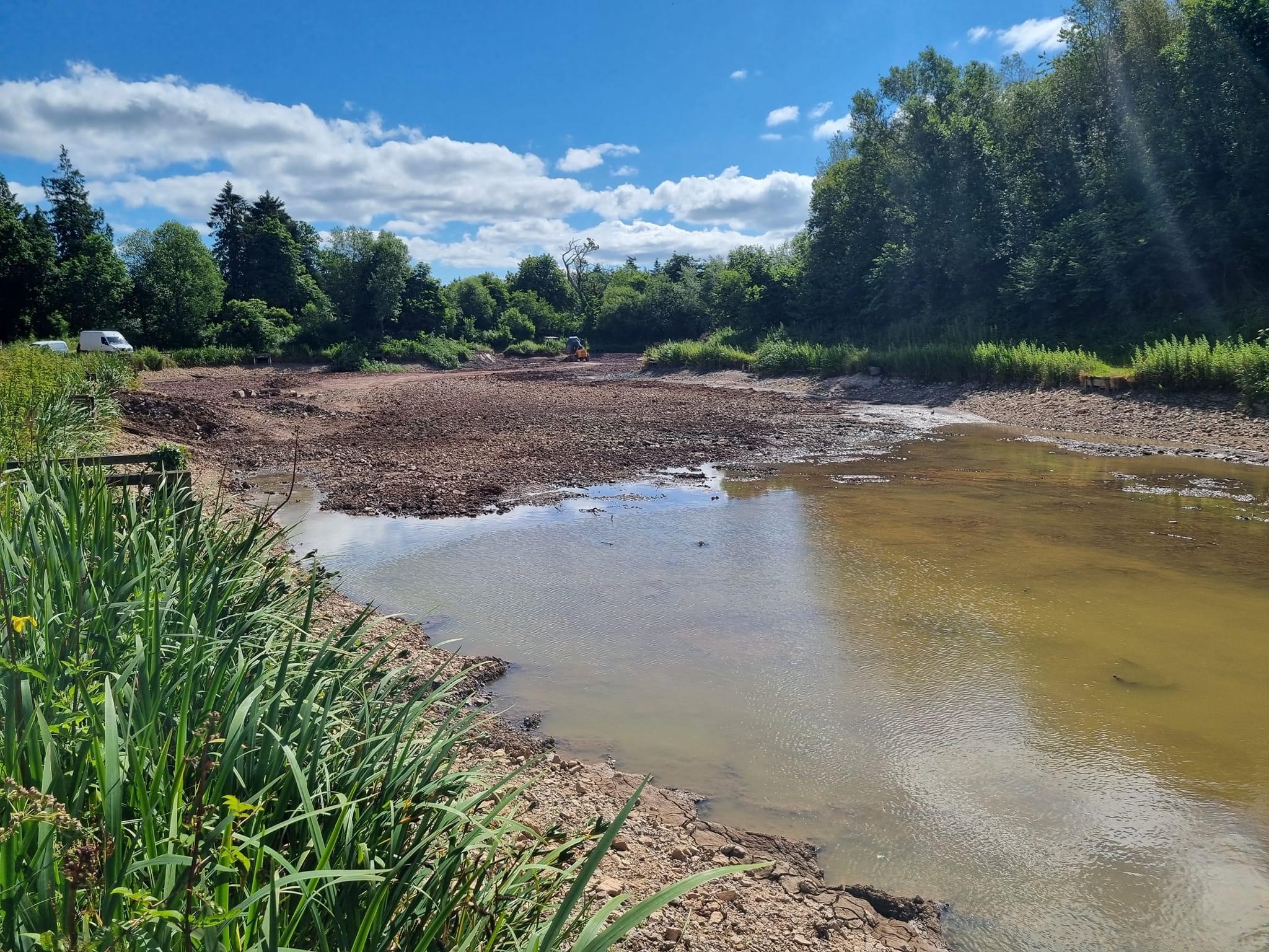 Work on Bridge Pool - Bathampton Angling Association